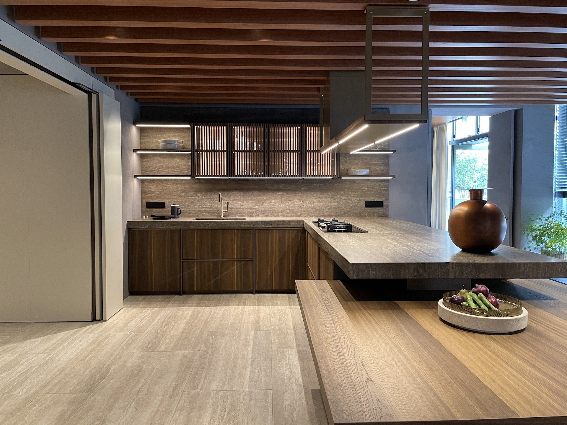 モルテーニ＆ダーダ新モデル | REAL KITCHEN&INTERIOR（リアルキッチン＆インテリア）– キッチンをインテリアから考える